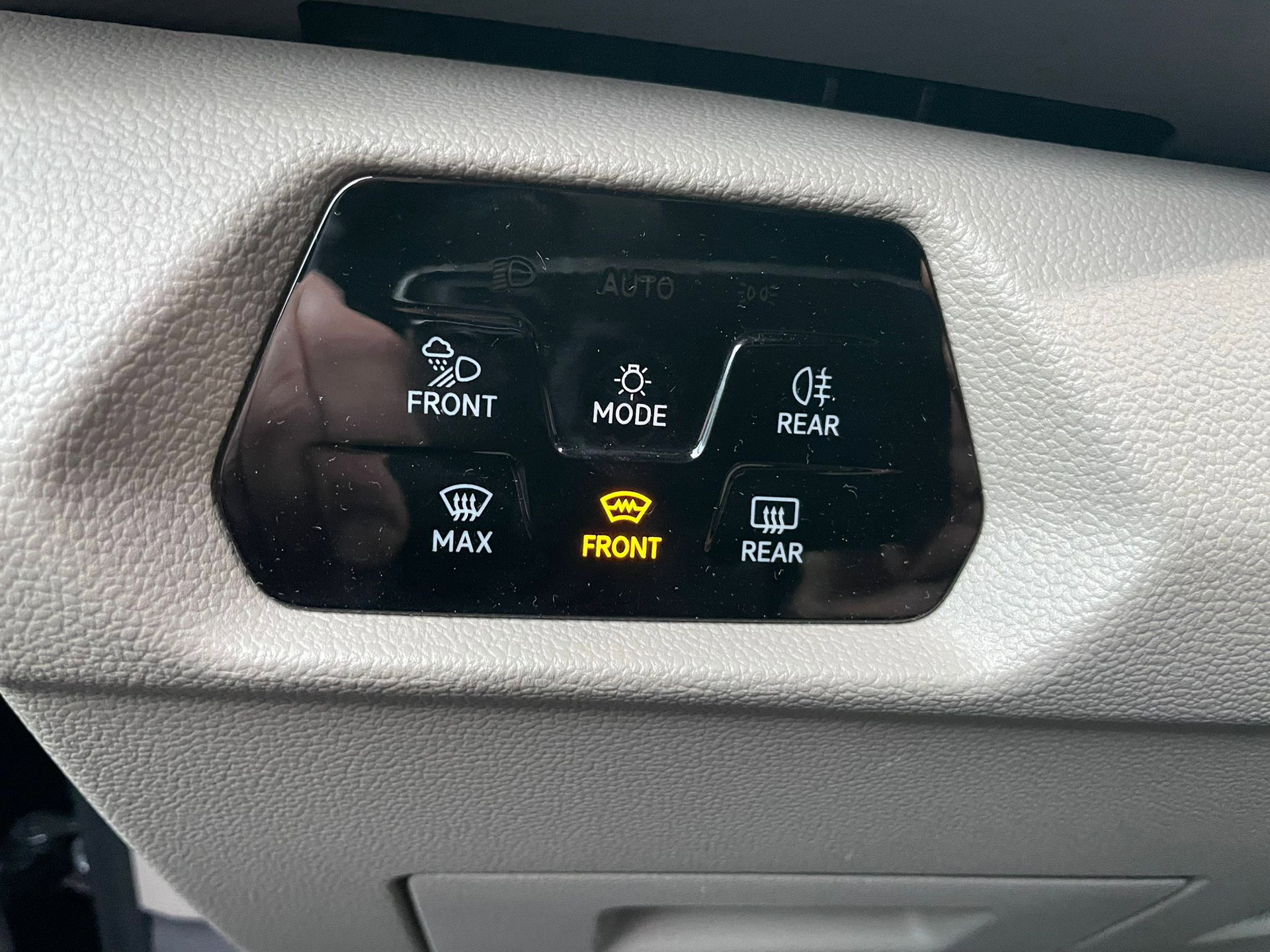 Beheizbare Frontscheibe Vw